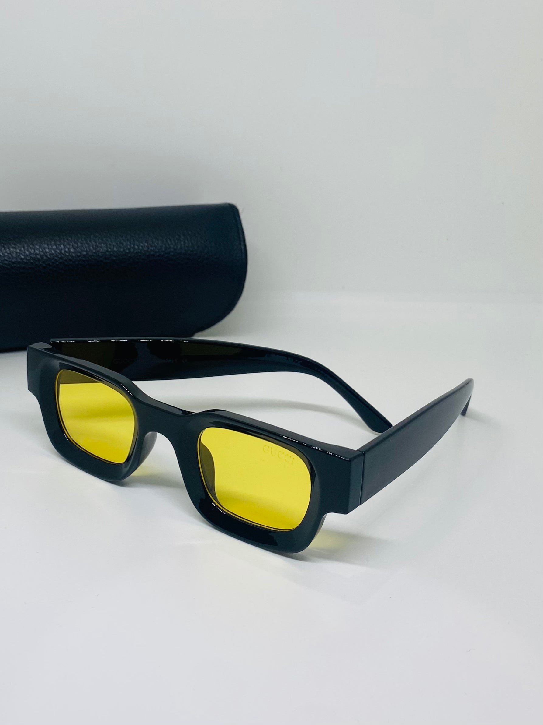 Grotto – Shades Corner